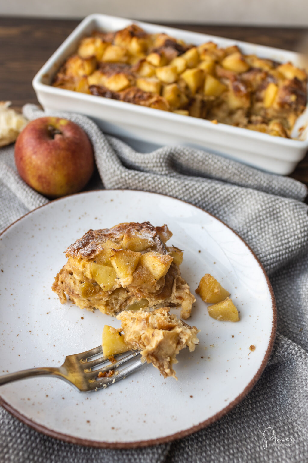 Apfel-Brot-Pudding aka Scheiterhaufen - Foodblog Princess.ch