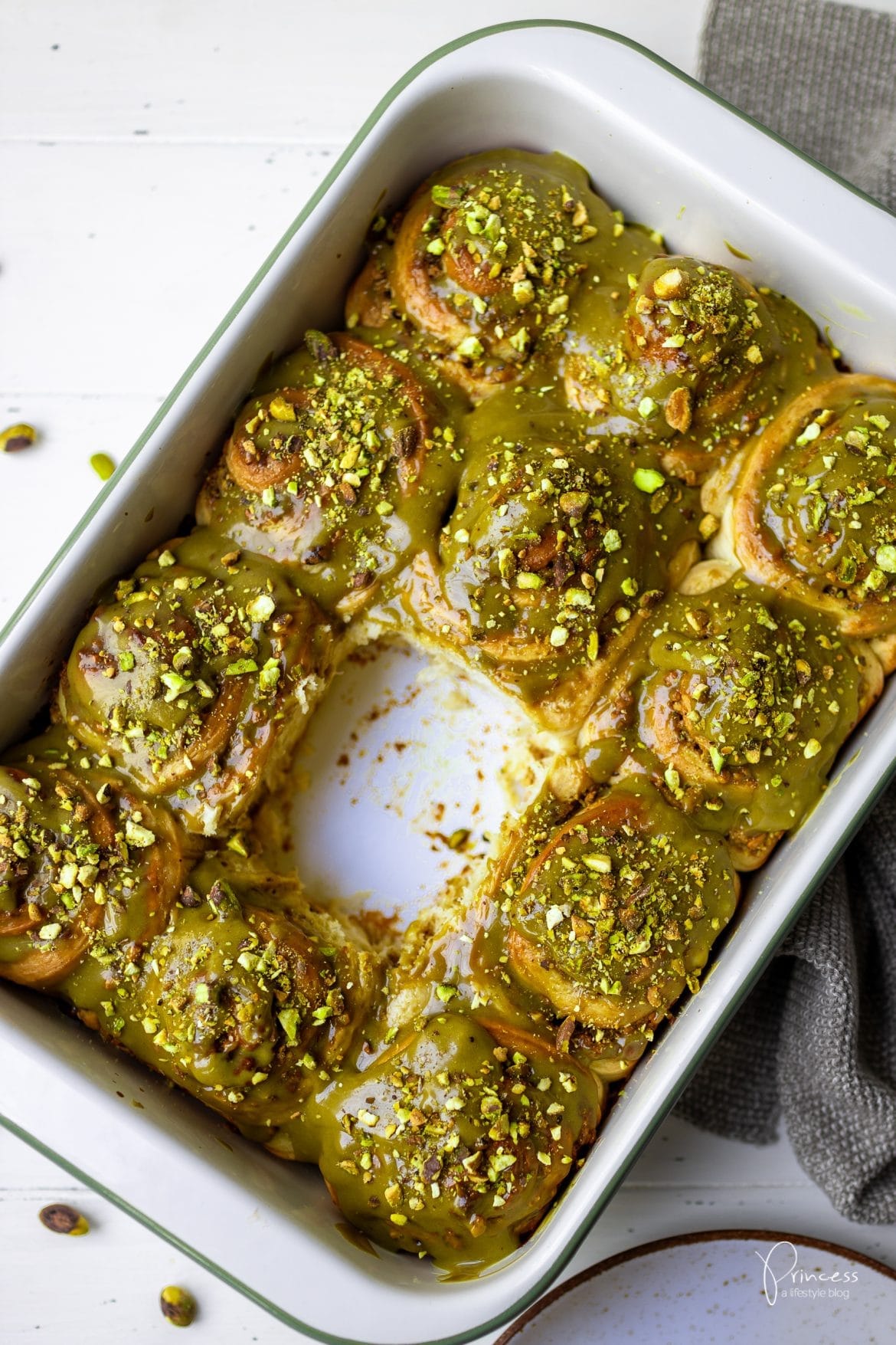 Zimtschnecken mit Pistazien | Foodblog Princess.ch